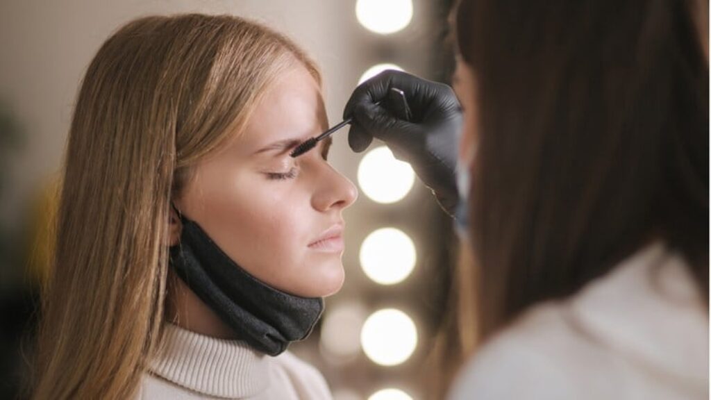 3D brow treatments online course - Free Online Courses with Certificates